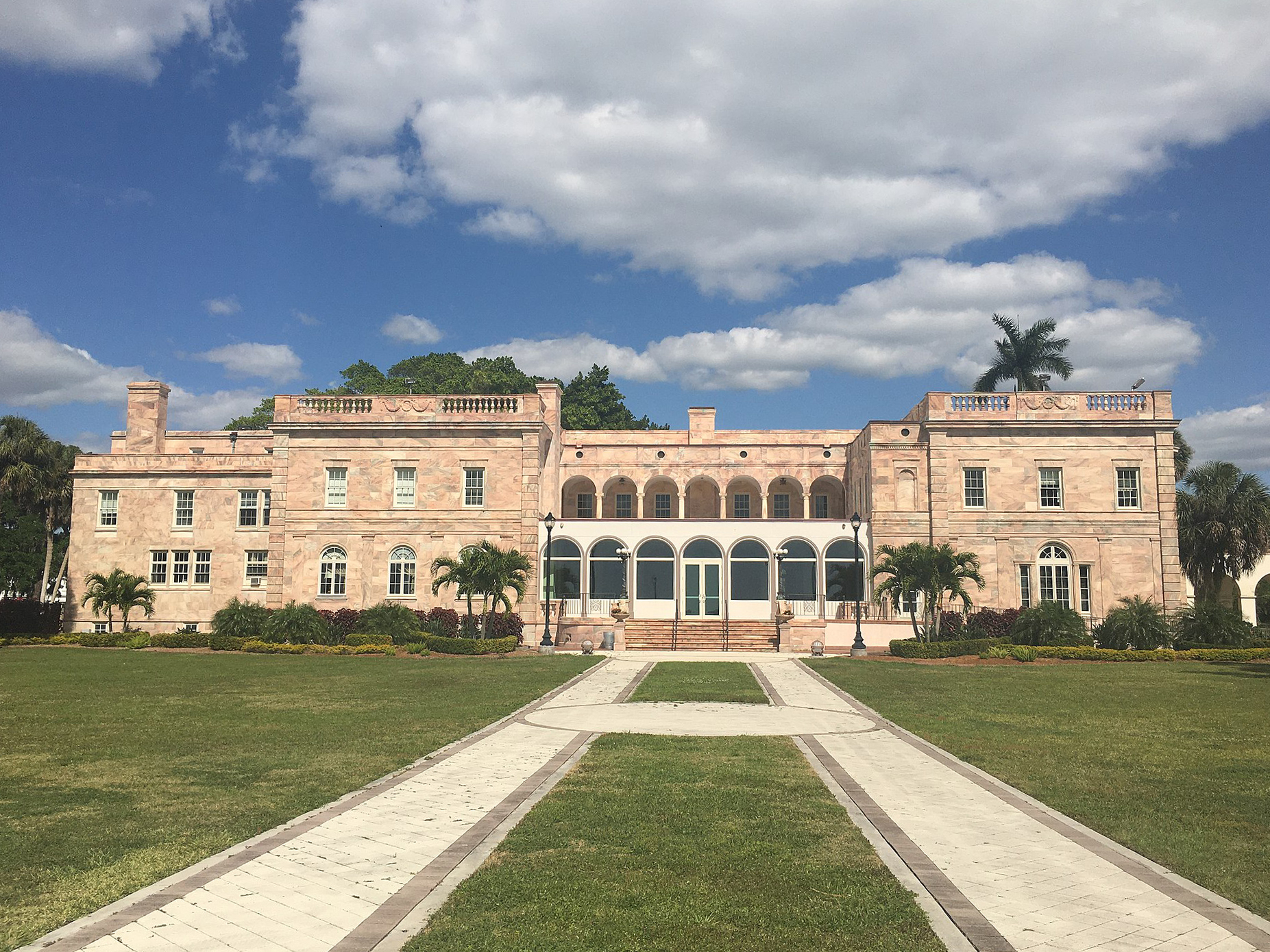 Pagan Alumni react to DeSantis disruption of New College - News ...