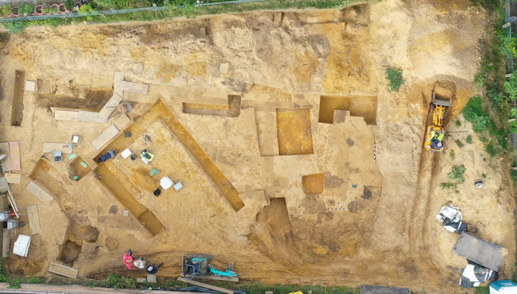 Roman temples found with a sacrificial pit researchers say - Culture ...